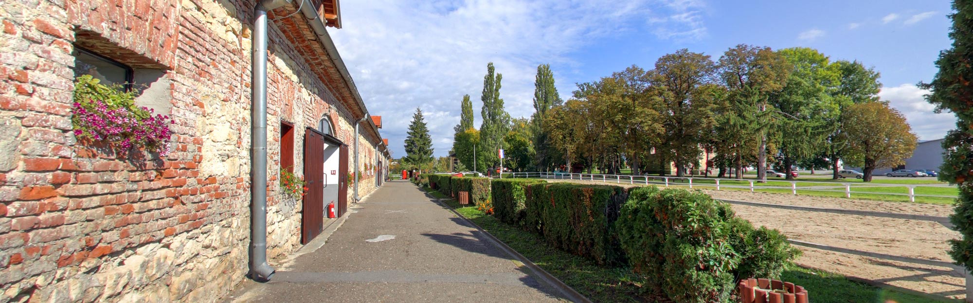 Državna kobilarna Lipik namestitev i apartmaji v okolici | Obmorju.si