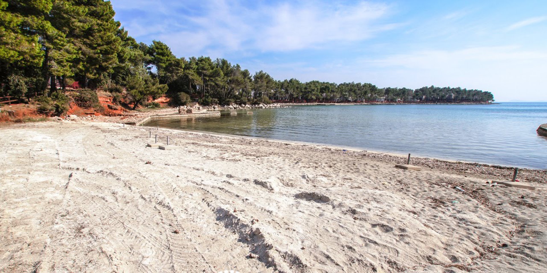 Plaža Crvena luka Biograd namestitev i apartmaji v okolici | Obmorju.si