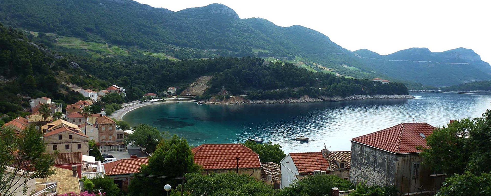 Apartmaji Trstenik | Obmorju.si
